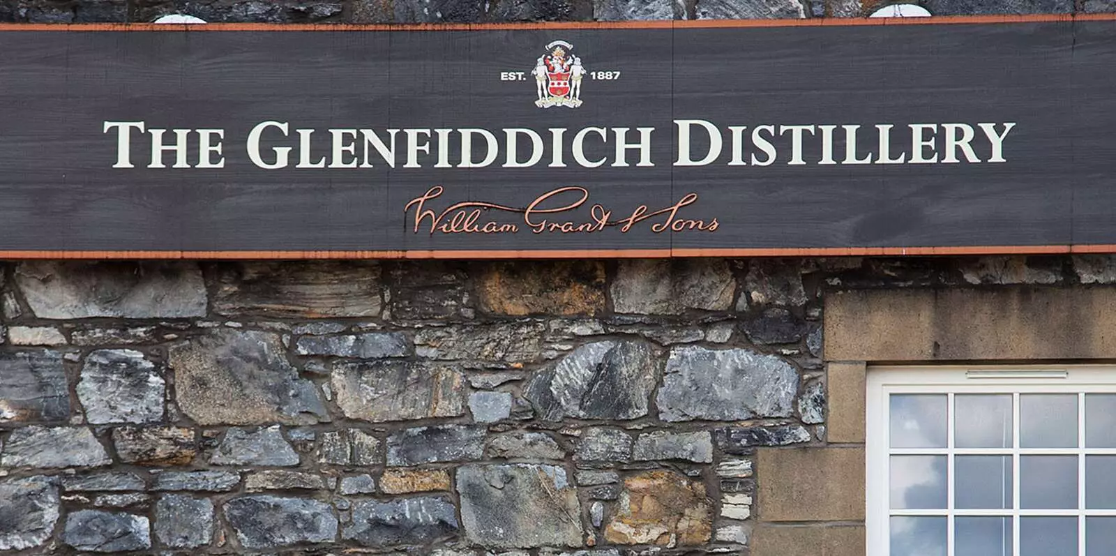 Le nouveau scotch de Glenfiddich est fini dans des fûts de vin de glace