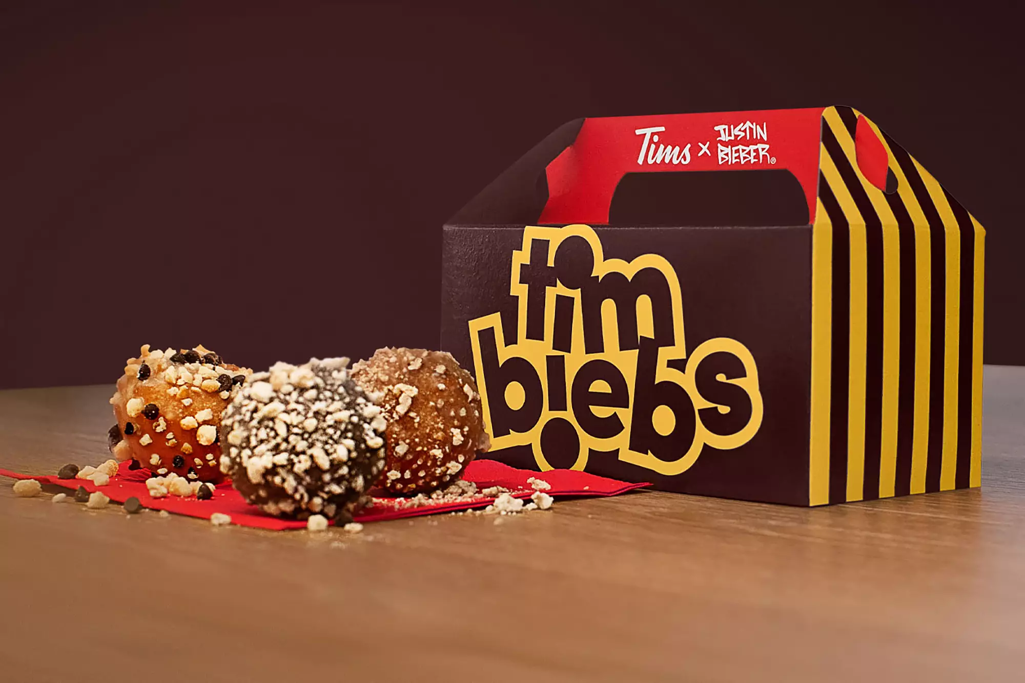 Justin Bieber Teamas kun Tim Hortons sur Signature Timbits Donut Flavors 48109_2