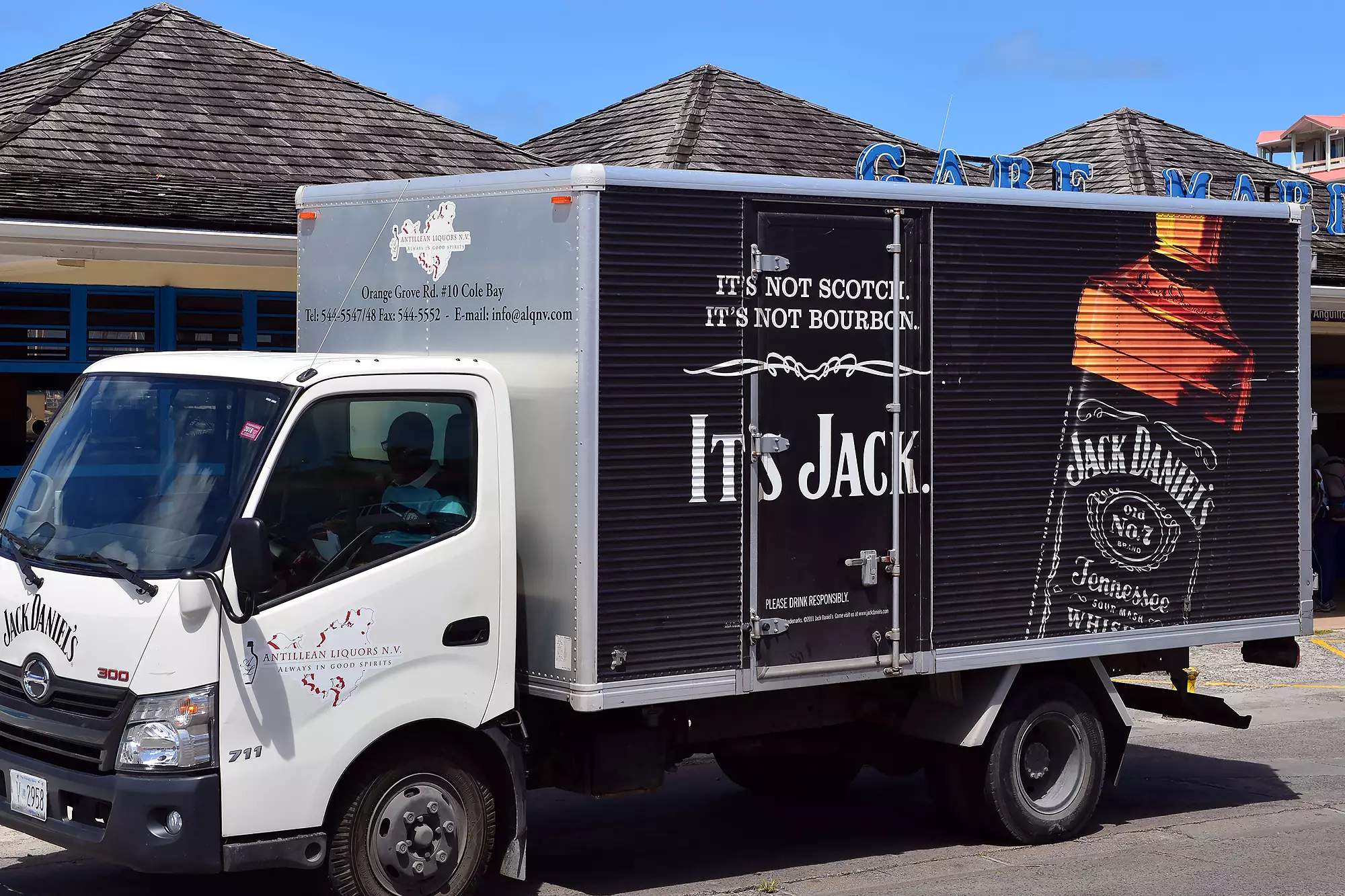 Un camión de whisky Jack Daniel's