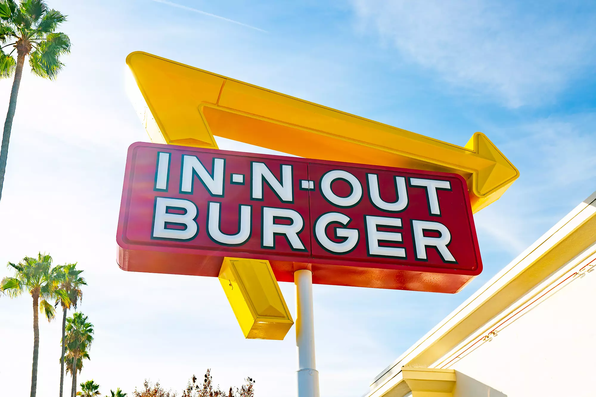 An Burger In-N-Out ar Sunset Blvd ar 21 Deireadh Fómhair, 2021 i Hollywood, California