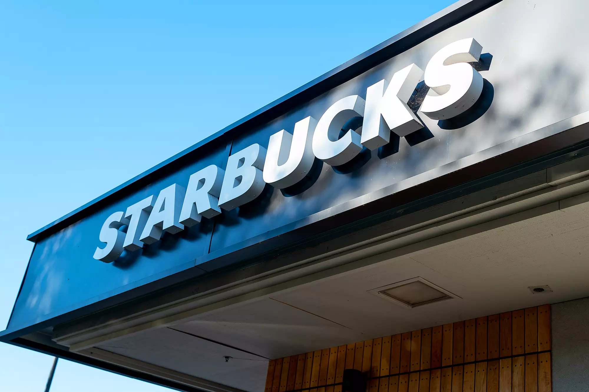 Una ubicación de Starbucks en Moraga, CA