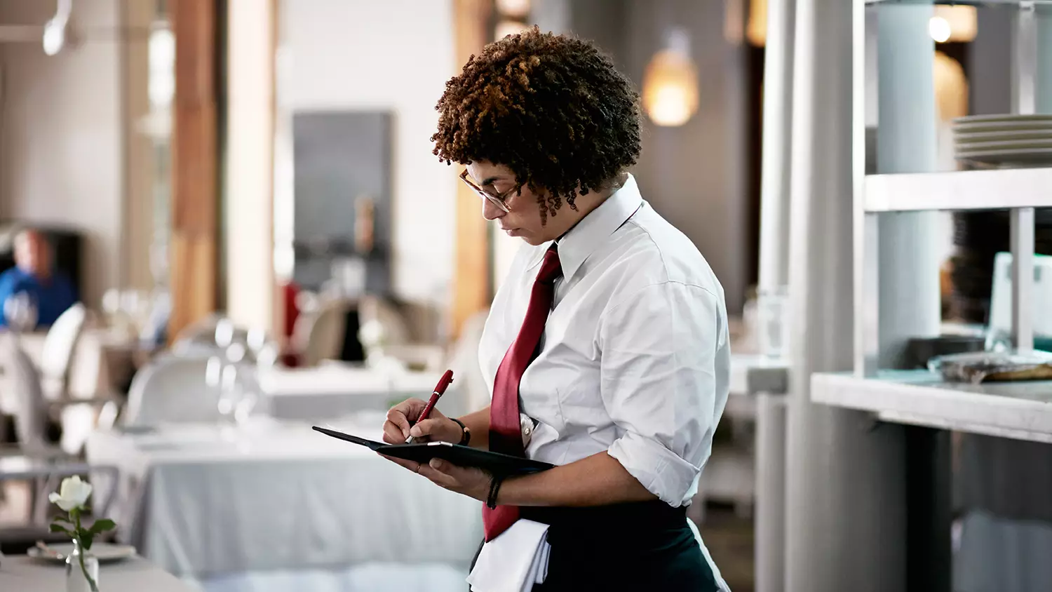 koodu waiters maka ndị ahịa