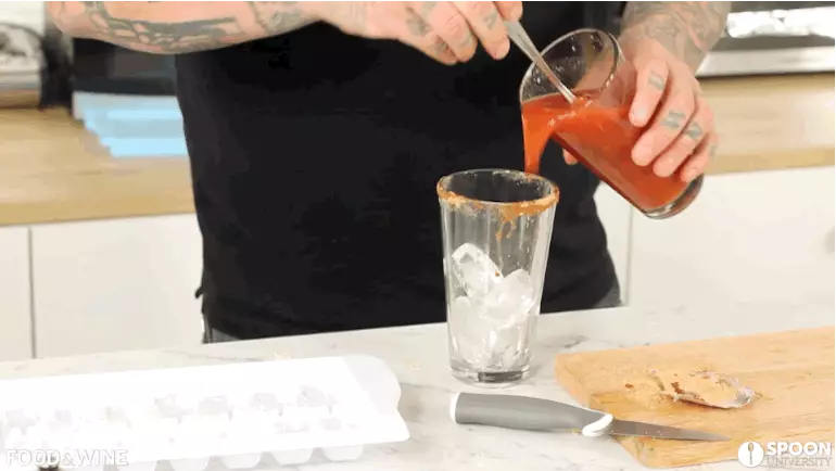 SPOONU-bloodymary-gif11.gif