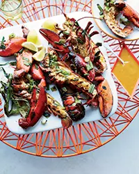 Grilled Lobsters kalawan miso-Chile mentega
