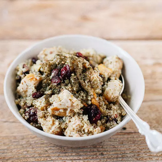 Quinoa ndi Za'atar, Nkhuku Yokazinga ndi Cranberries Wouma