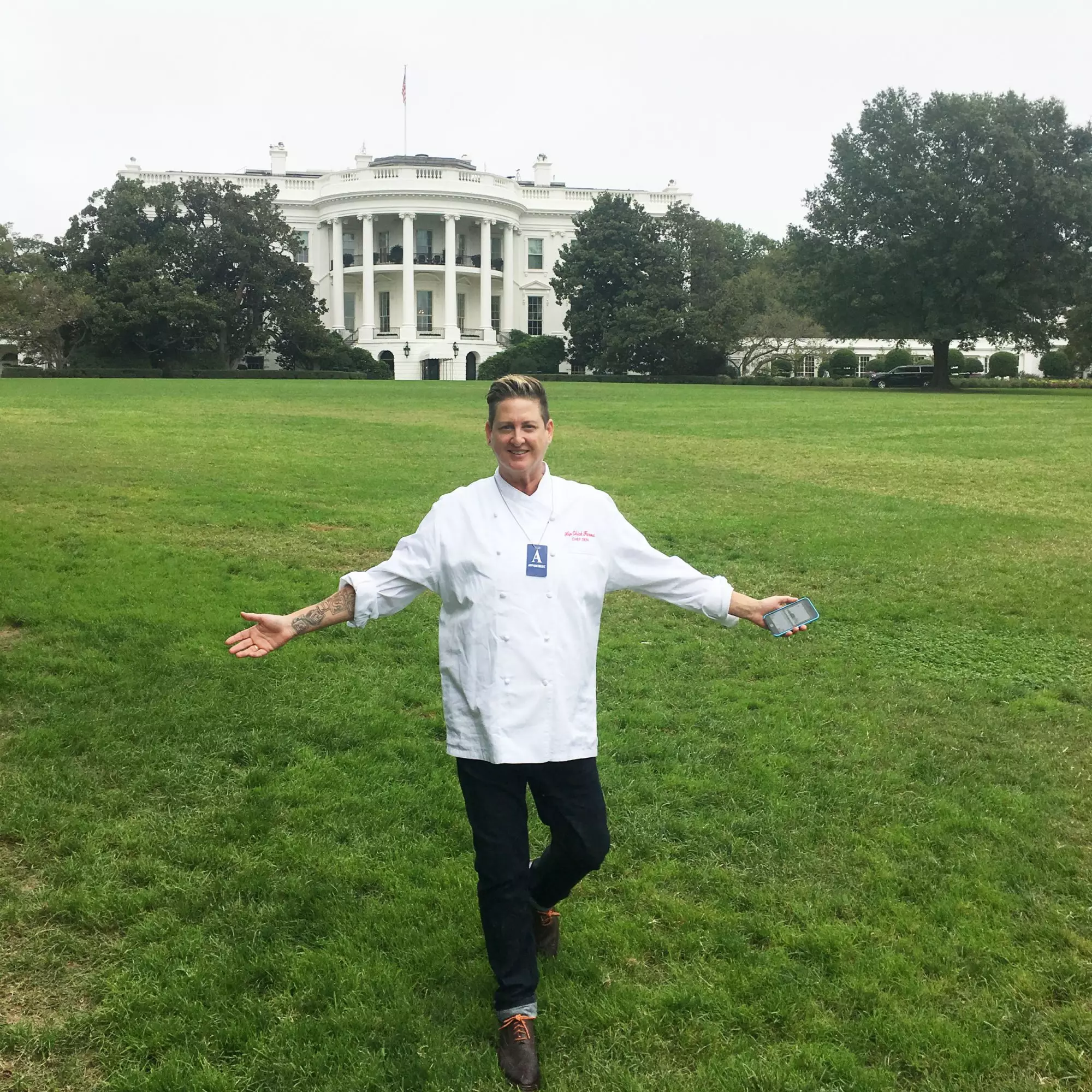 hip farme pilića chef jen white house