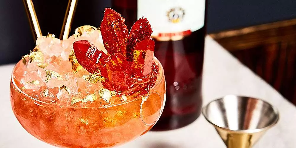 Dizainerių saldainių parduotuvė parduoda Crystal Campari žiedų popsus