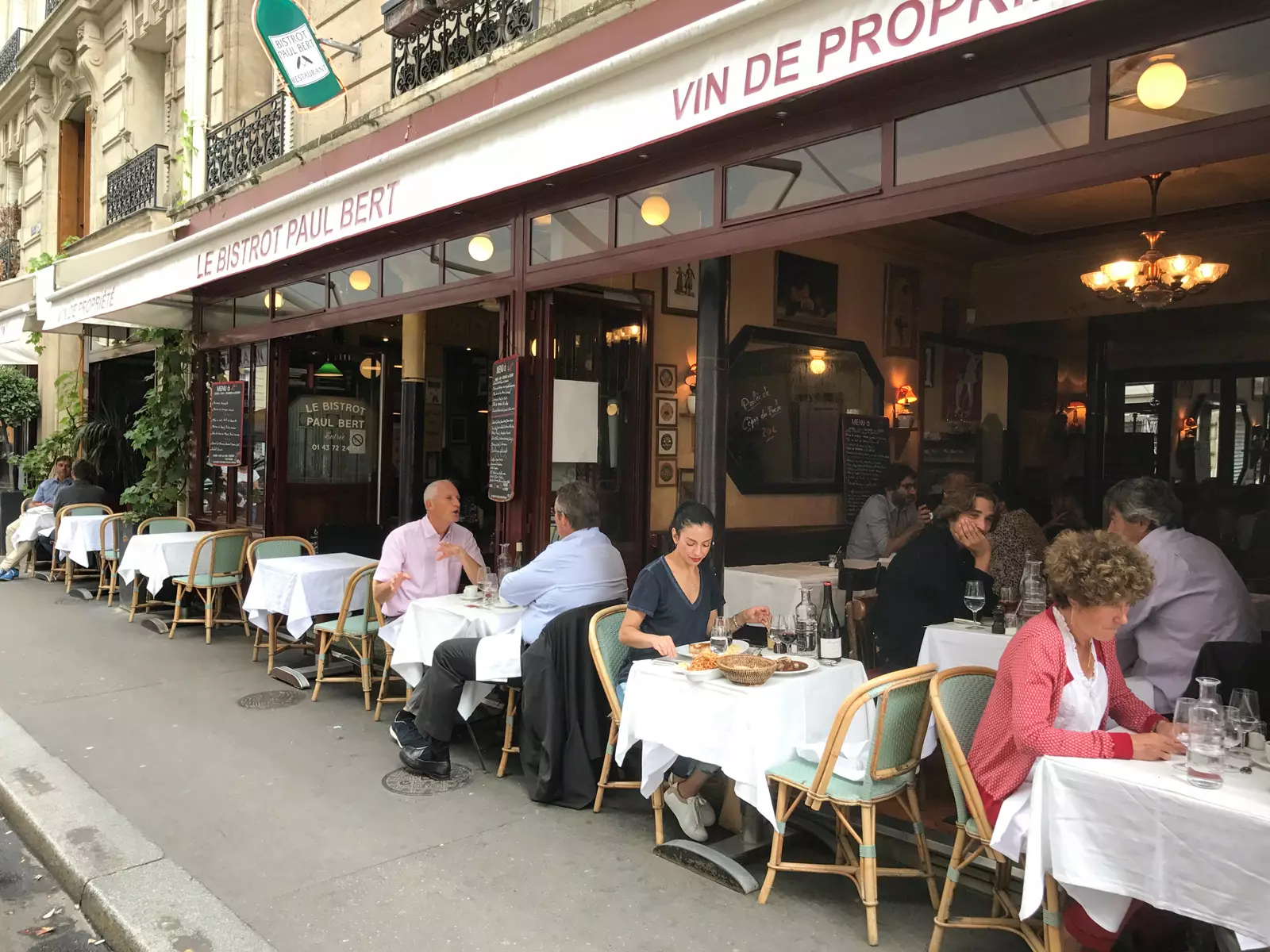 Le Bistrot پل برت