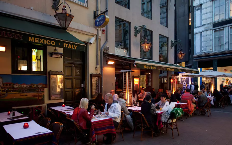 Bar ob mraku, Ostergade, Kopenhagen, Danska, Skandinavija