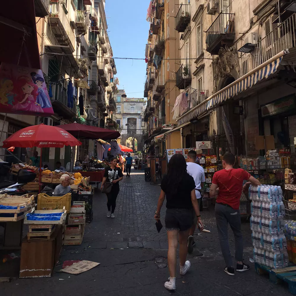 Naples, Italya