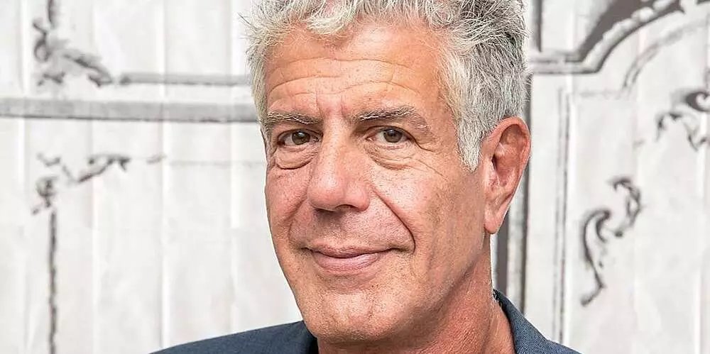 מיר דאַרפֿן צו רעדן וועגן Anthony Bourdain