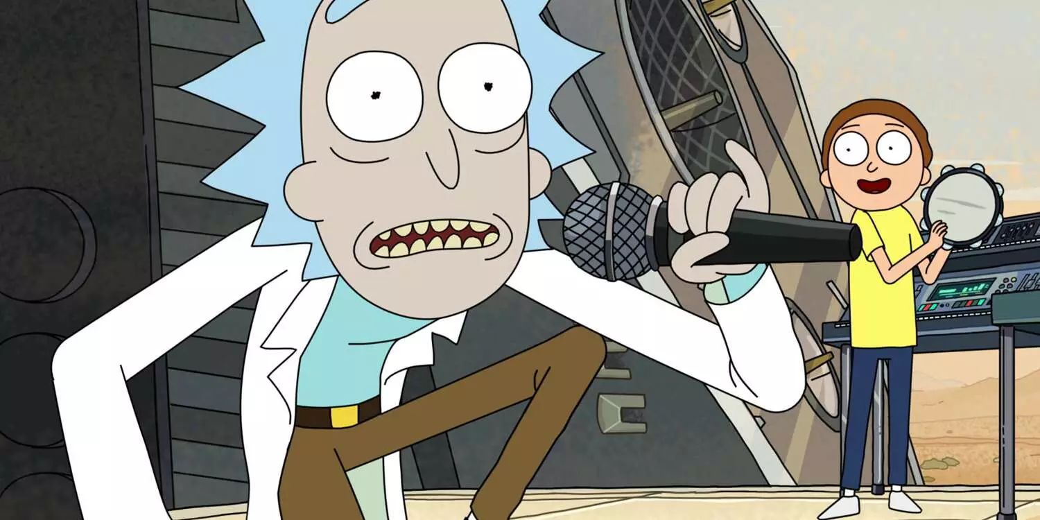 Akiru Schwifty! Cincinnati Video Store kaj Speakeasy por Servi Rick kaj Morty-Themed Drinks